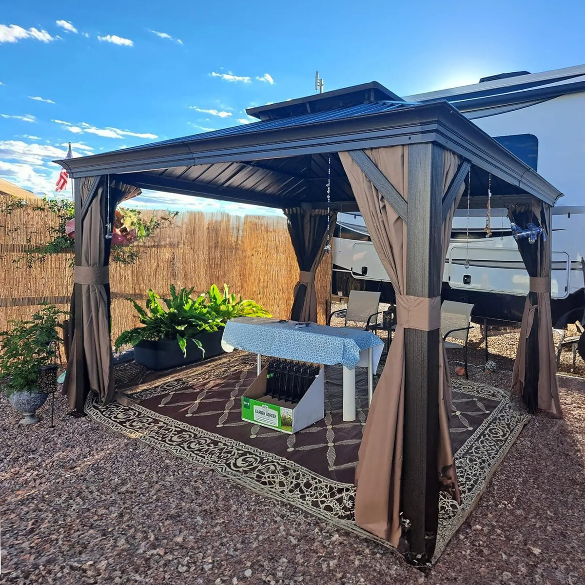 FUNG YARD 10' x 12' Outdoor Hardtop Gazebo With Netting And Curtains ...